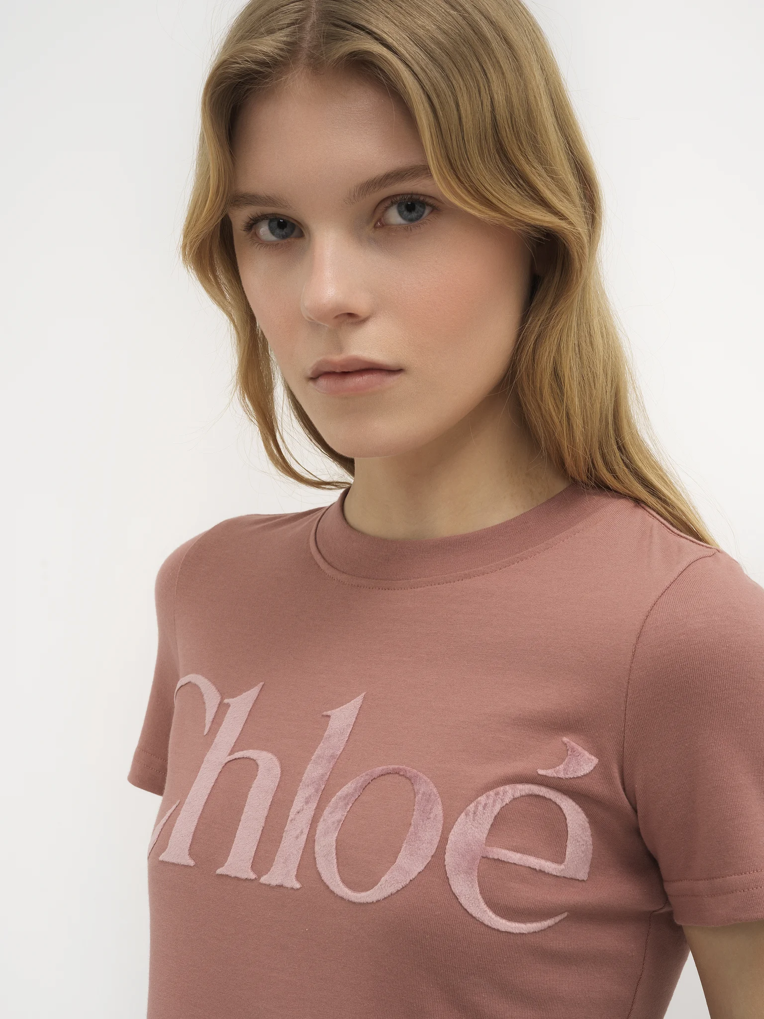 CAMISETA CHLOÉ ROSA • PERCHA SANTANDER